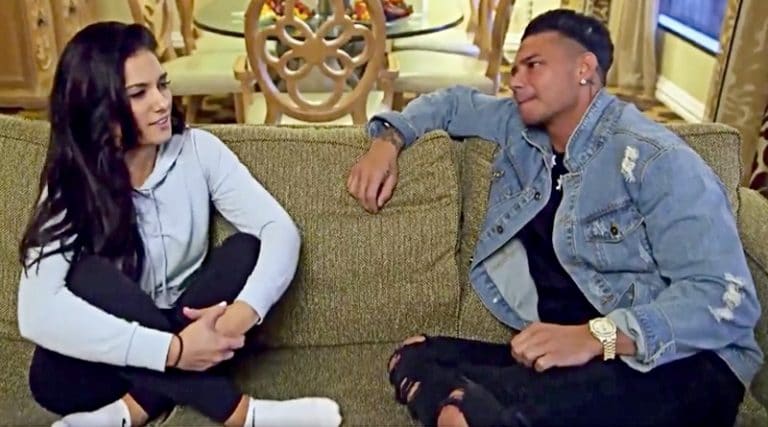 'Double Shot At Love': Pauly DelVecchio Welcomes Ladies Into His World ...