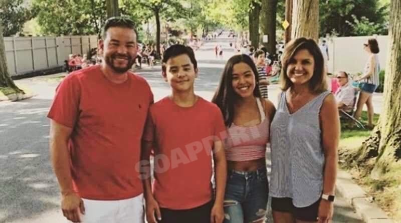 ‘Kate Plus 8’: Jon Gosselin Takes Hannah and Collin on Epic Family ...