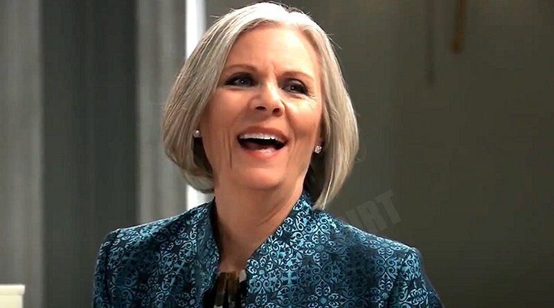 'General Hospital' Comings and Goings: Tracy Q Home For the Holidays ...