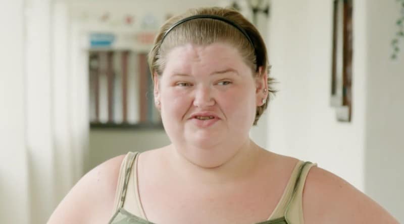 '1000-lb Sisters': Amy Slaton's Bloody Wound from Dog Attack (See Pic ...