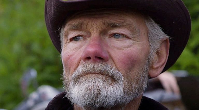 'Hoarders': Dale Calhoun - Before and After Hoard Clean-up | Soap Dirt