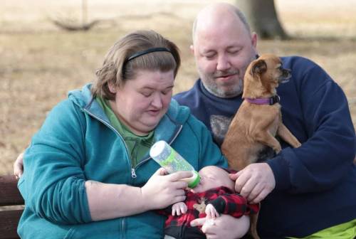 '1000-lb Sisters': Amy Slaton Teases Season 3 with Baby Gage Twerk ...