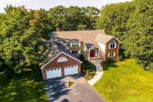 'Darcey & Stacey': Darcey & Stacey Silva's $700K House for Sale | Soap Dirt