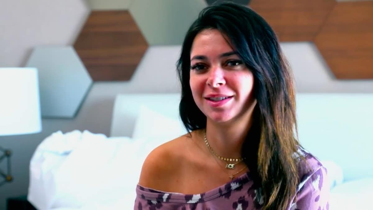 'Married At First Sight': Alyssa's Boots Are Ready to Scoot - Recap ...