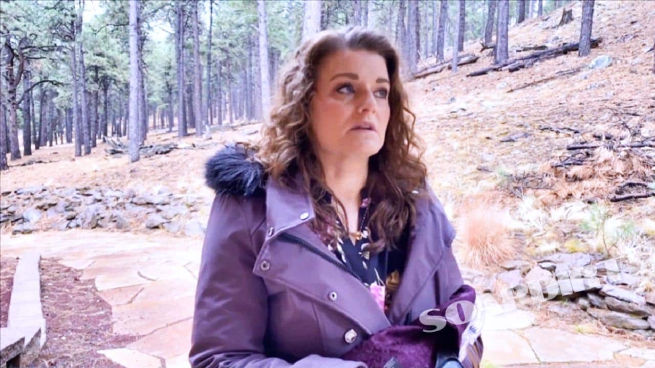 Sister Wives: Robyn Breaks Silence with Sneaky Message | Soap Dirt